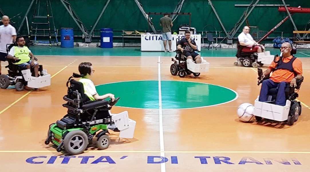 Trani, la storia di Donato: «Ecco la prima squadra pugliese di calcio ... Trani, la storia di Donato: «Ecco la prima squadra pugliese di calcio ...